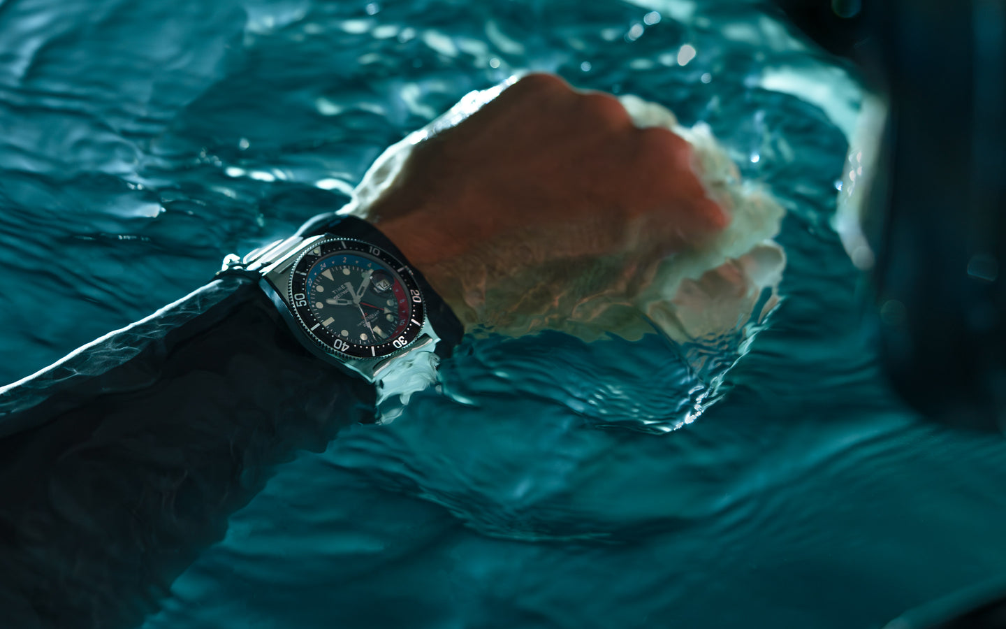 Deepwater Reef 200 GMT 41mm Stainless Steel Bracelet Watch - TW2W95300 ...